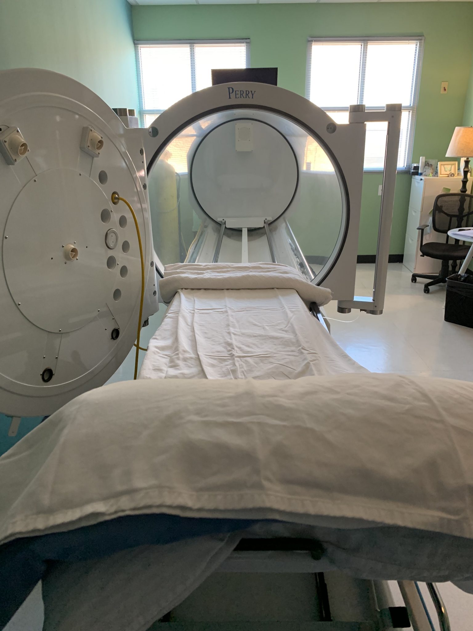 Myths & Facts About Hyperbaric Oxygen Therapy & Autism